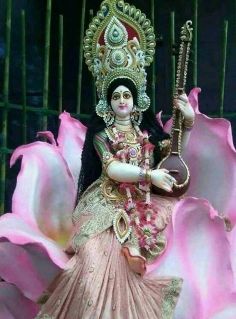 Saraswati Murti Design Hd - 947x1280 Wallpaper - teahub.io