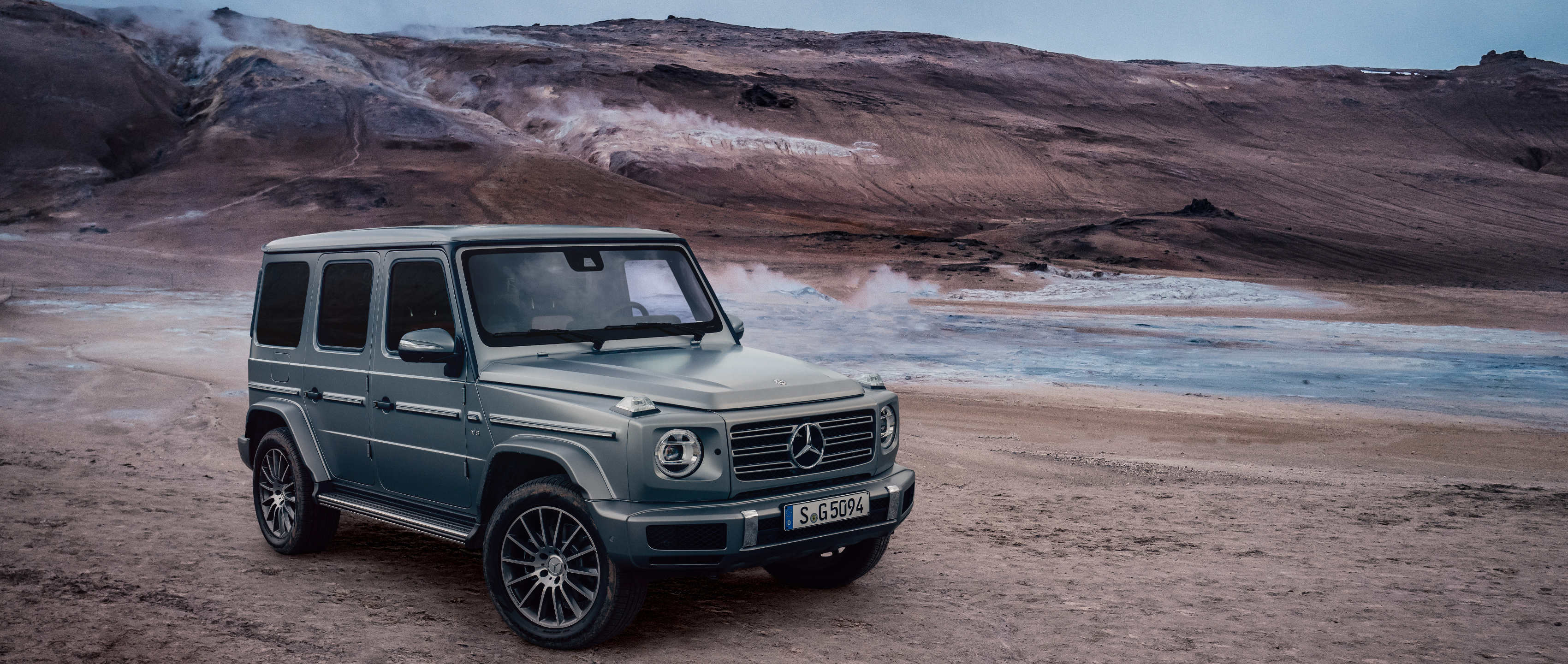 The Front View Of The Mercedes Benz G 500 In Designo - Mercedes Benz G ...