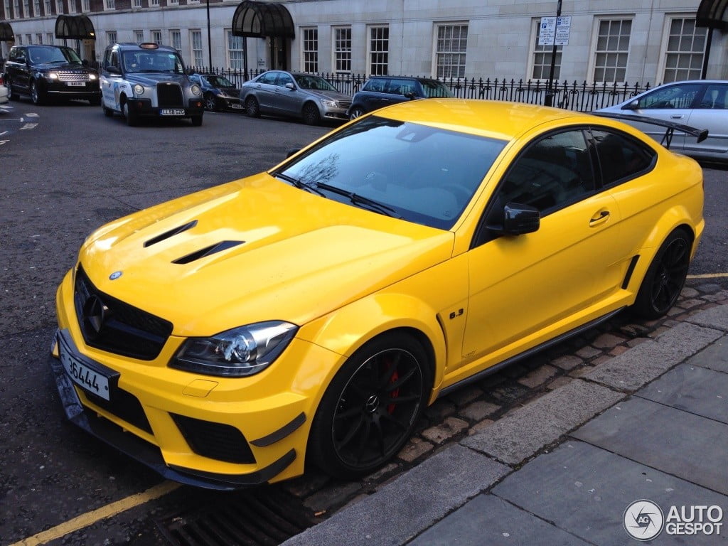 Mercedes Benz C63 Amg Yellow - 1024x768 Wallpaper - teahub.io