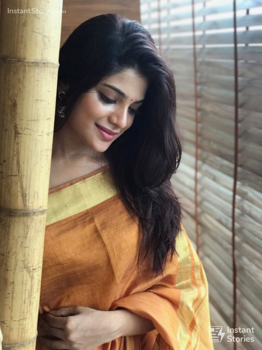 Aathmika Beautiful Hd Photos & Mobile Wallpapers Hd - Aathmika Hd ...