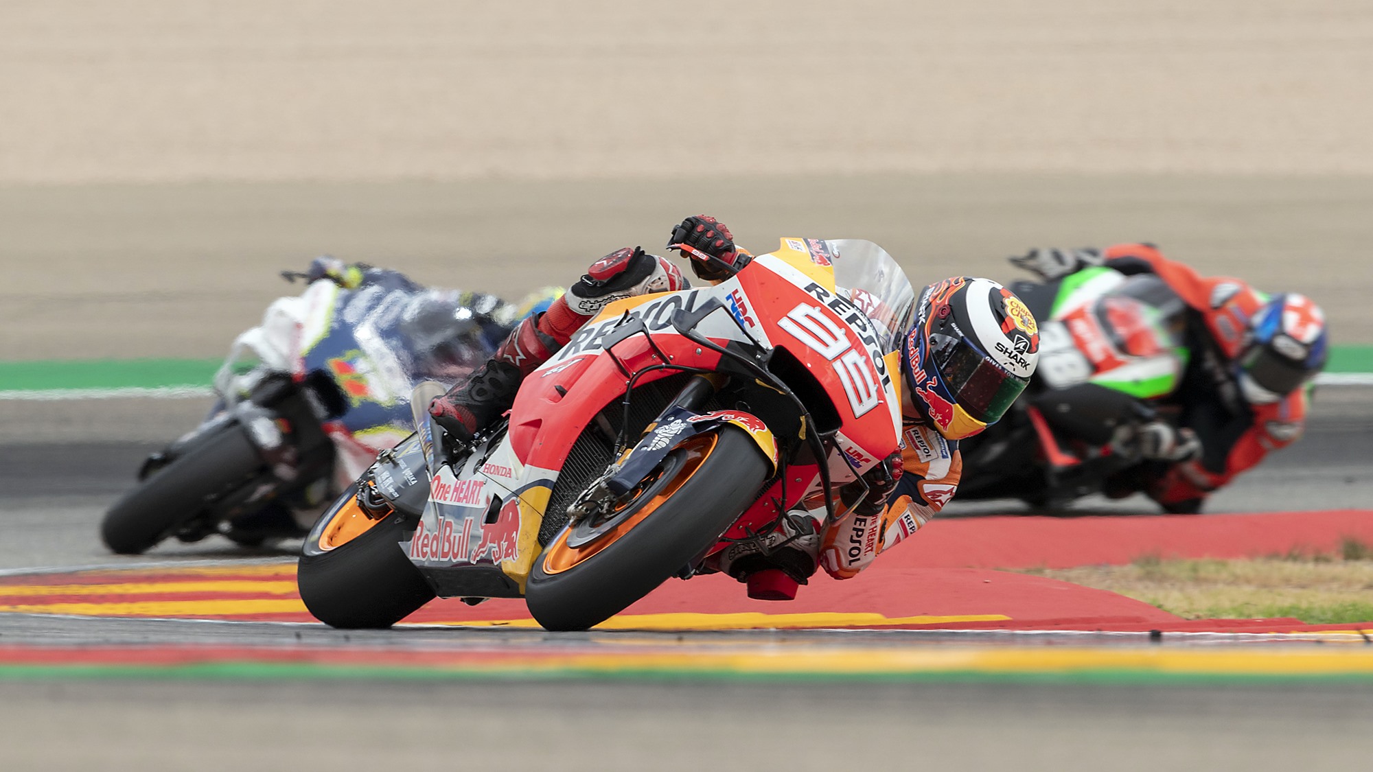 Superbike Racing - 2000x1125 Wallpaper - teahub.io